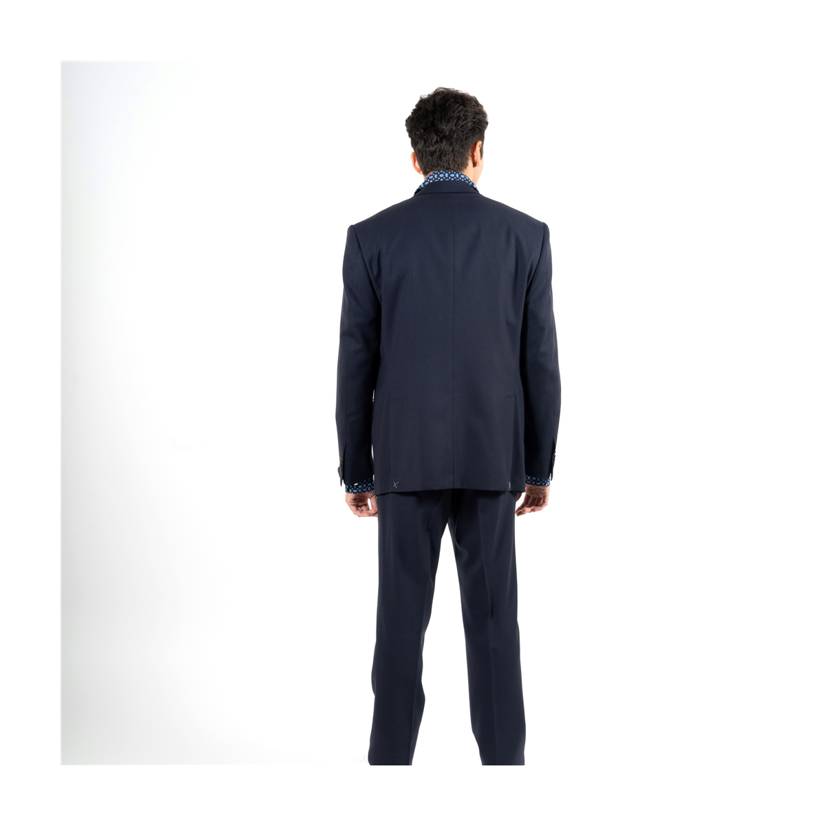 Luxury brands | Corneliani Suit | Drake Store