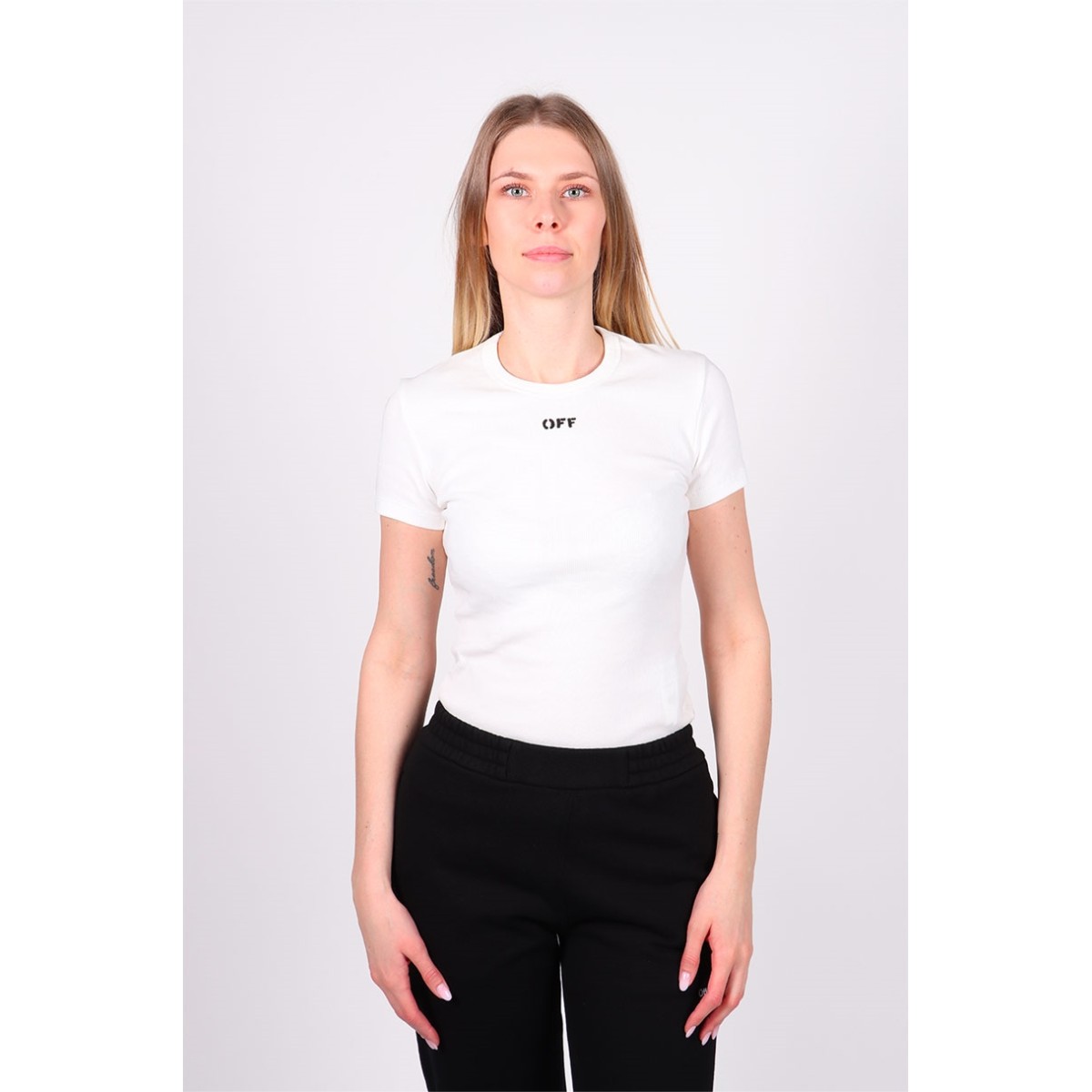 Luxury brands | Off-White T-shirt | Drake Store